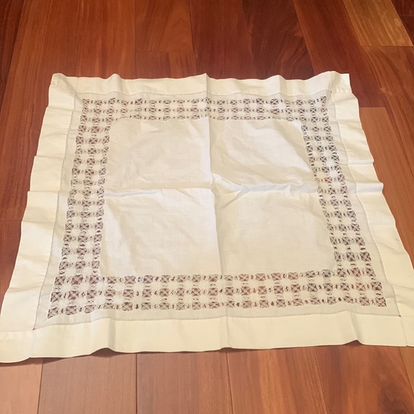 Dining | Square White Table Linen With Lace Inside Border | Poshmark
